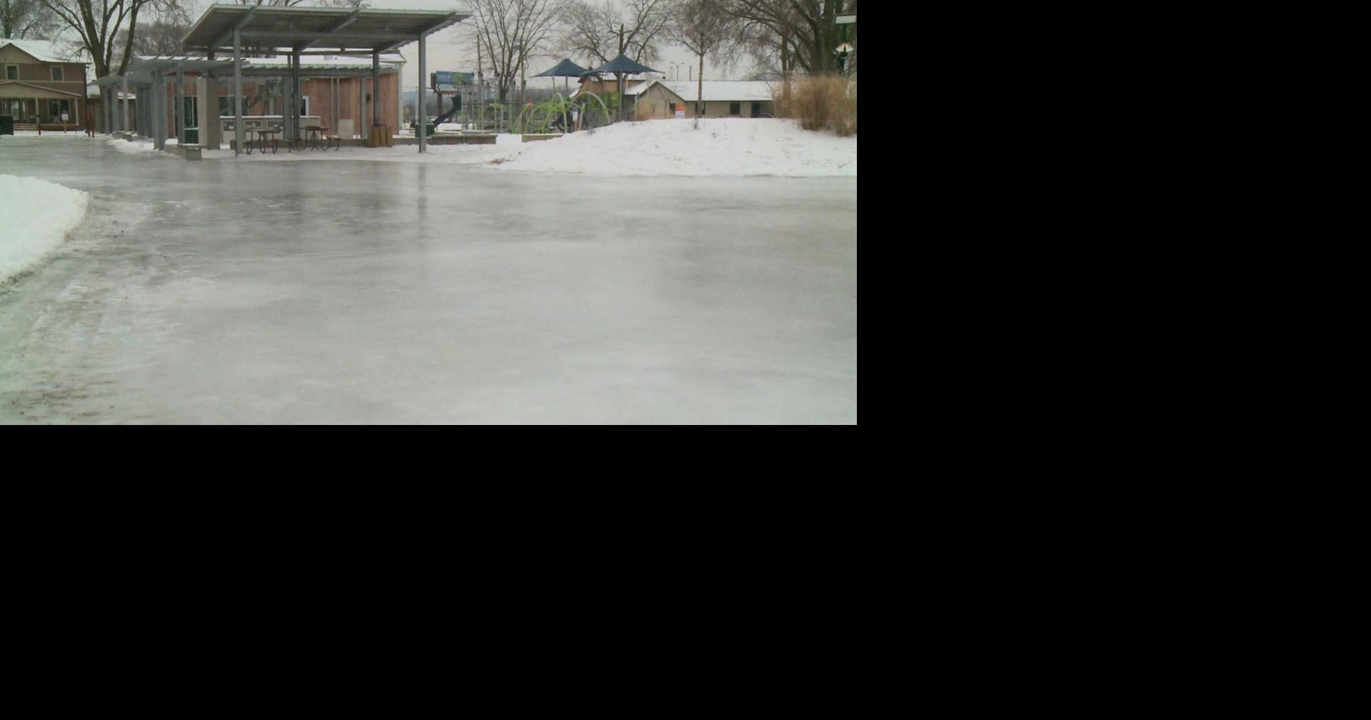 Poage Park ice rink closed for season | La Crosse | news8000.com