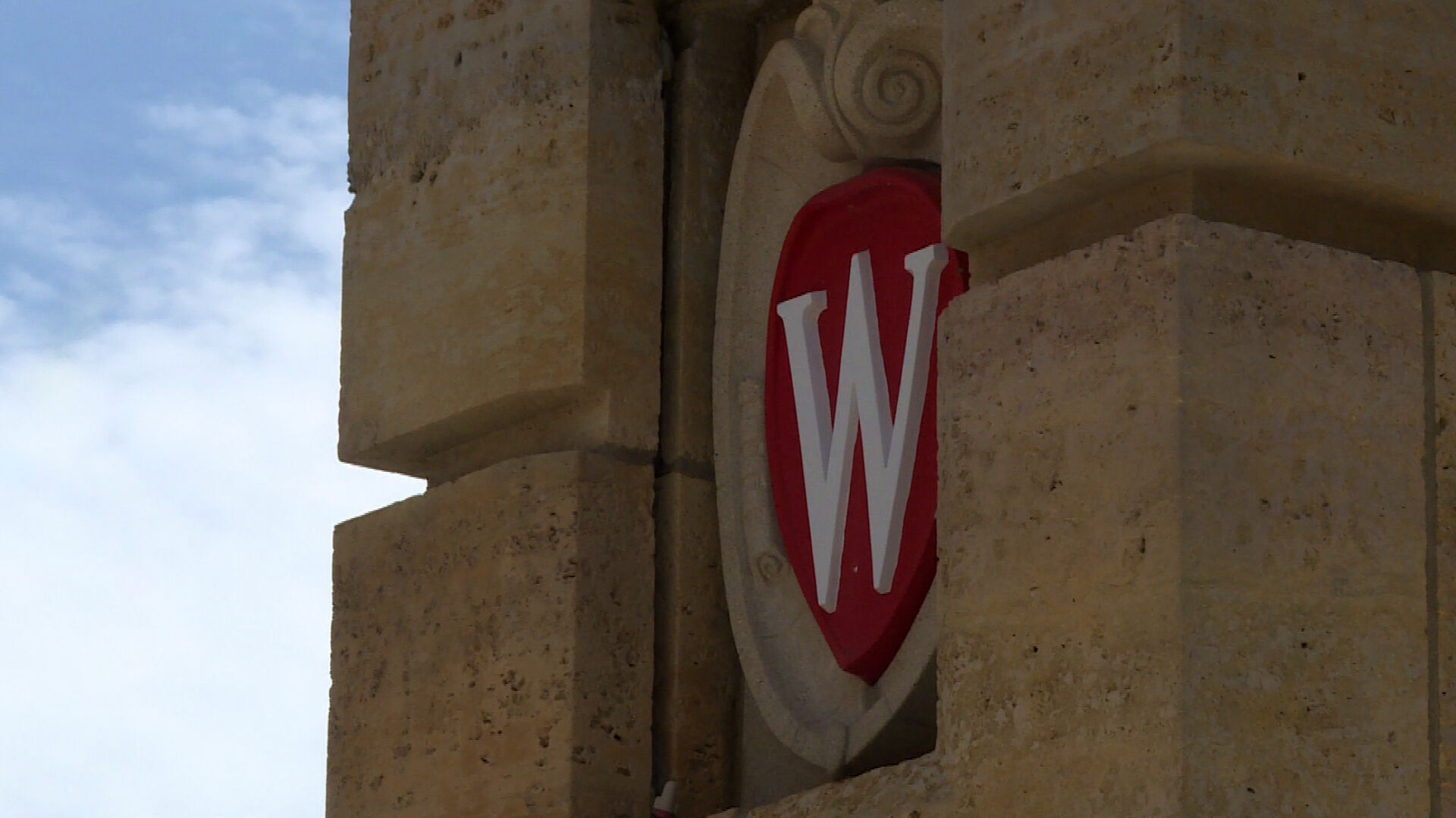 Regents approve UW-Madison plan to create College of Computing and Artificial Intelligence ...
