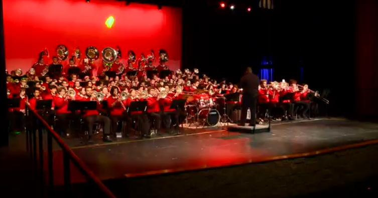 Badger Marching Band visits Heider Center for the Arts in West Salem ...