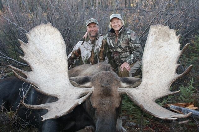 La Crosse woman shoots moose | News | news8000.com