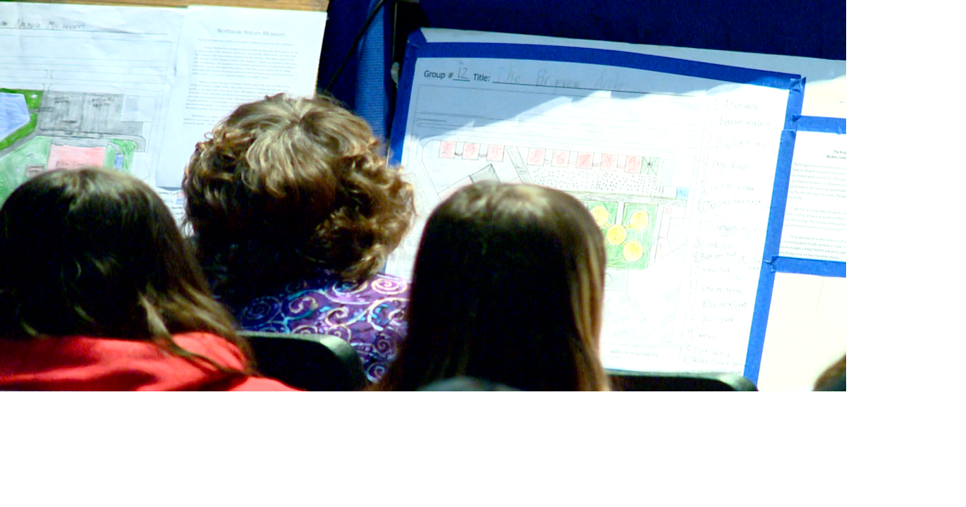 Logan Middle School students present Hmong village plan for Bridgeview ...