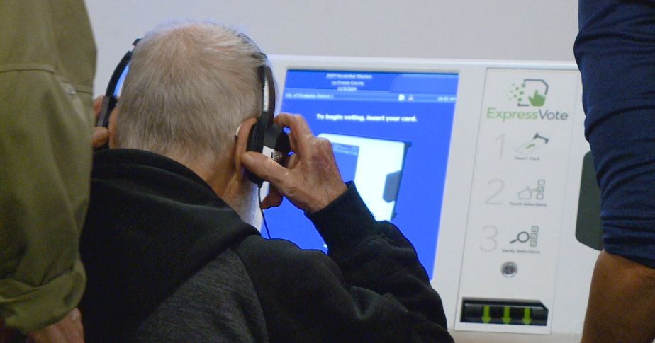 La Crosse County showcases accessible voting machines for visually ...