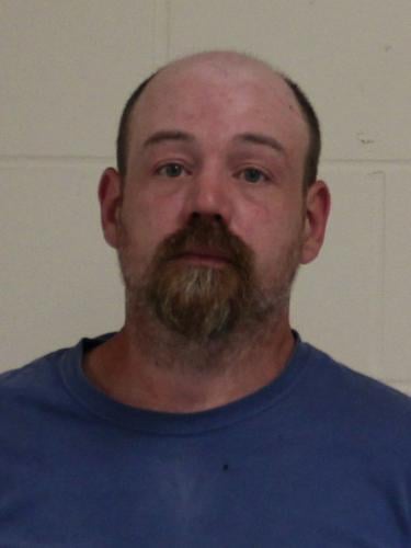 Two De Soto men arrested for battery, gun charges | Crime | news8000.com