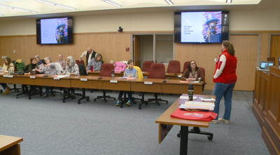 La Crosse County poll workers go through Election Day training ...