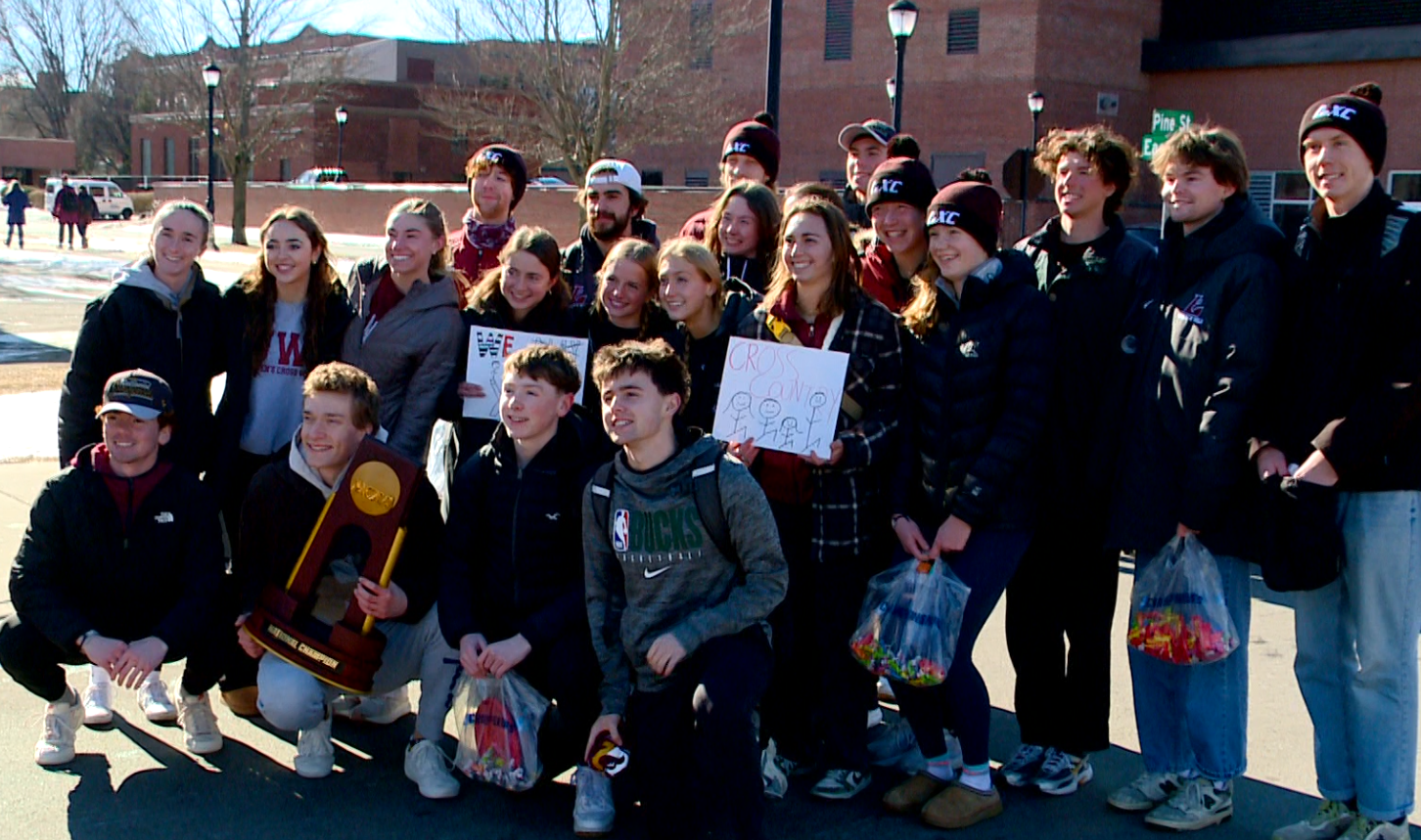 UWL Cross Country celebrates national championship in parade | UW-La ...