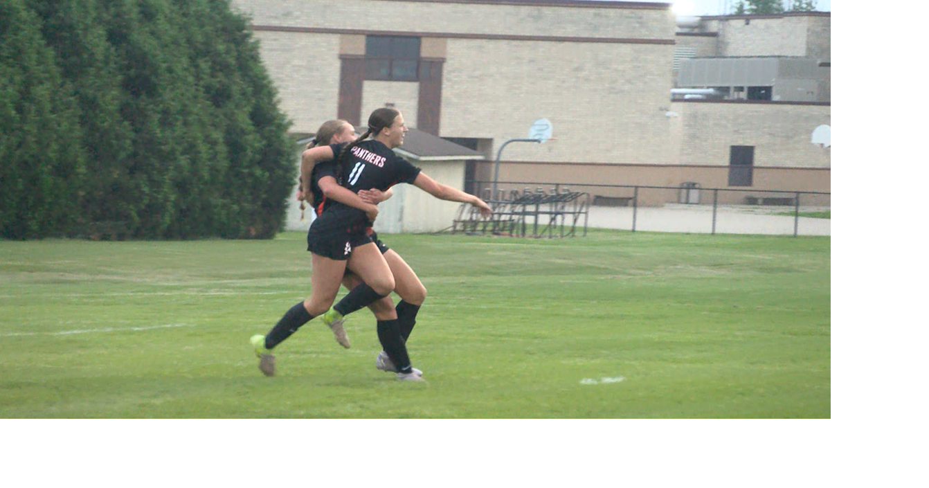 Panthers take down Blackhawks in sectional semifinals 2-1 | West Salem ...