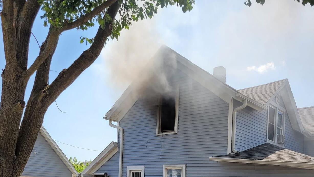 Fire renders Tomah home 'uninhabitable', five people displaced | Tomah ...