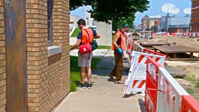 New volunteer group hosts first community cleanup event in La Crosse | Local News | news8000.com