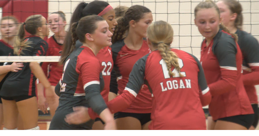 Logan volleyball takes down rival Central in four sets | La Crosse Logan Rangers | news8000.com