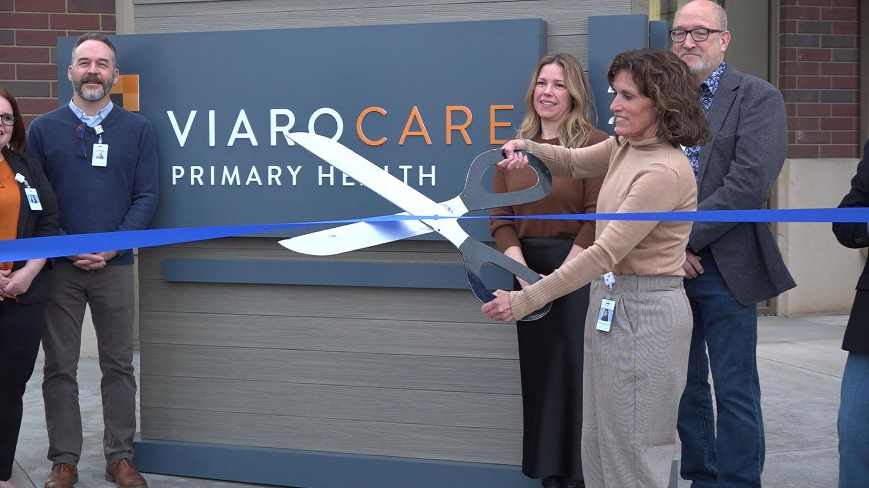 Viaro Health leaders cut ribbon on new downtown La Crosse clinic ...