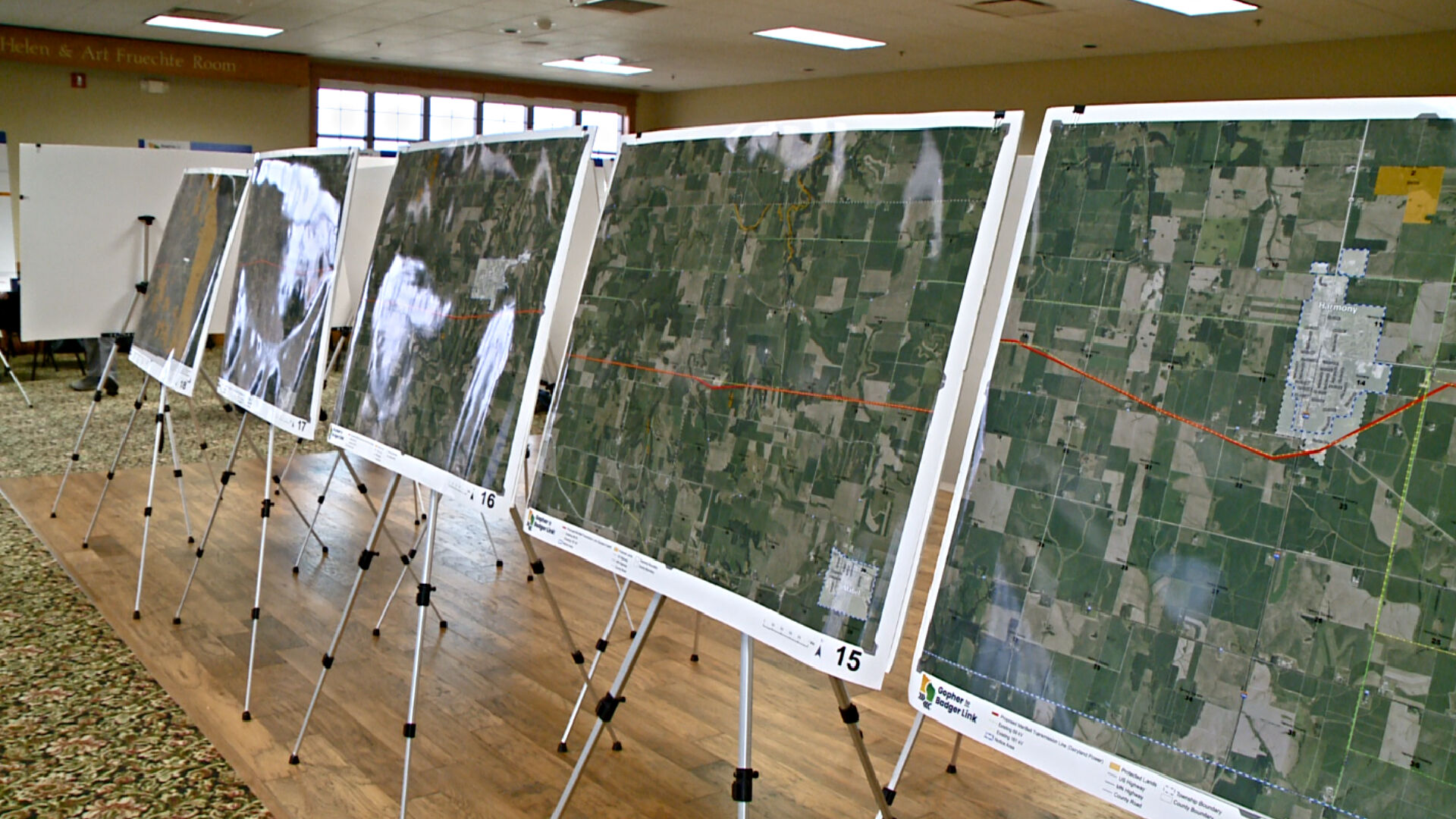 Power companies host final open house for Gopher to Badger transmission ...