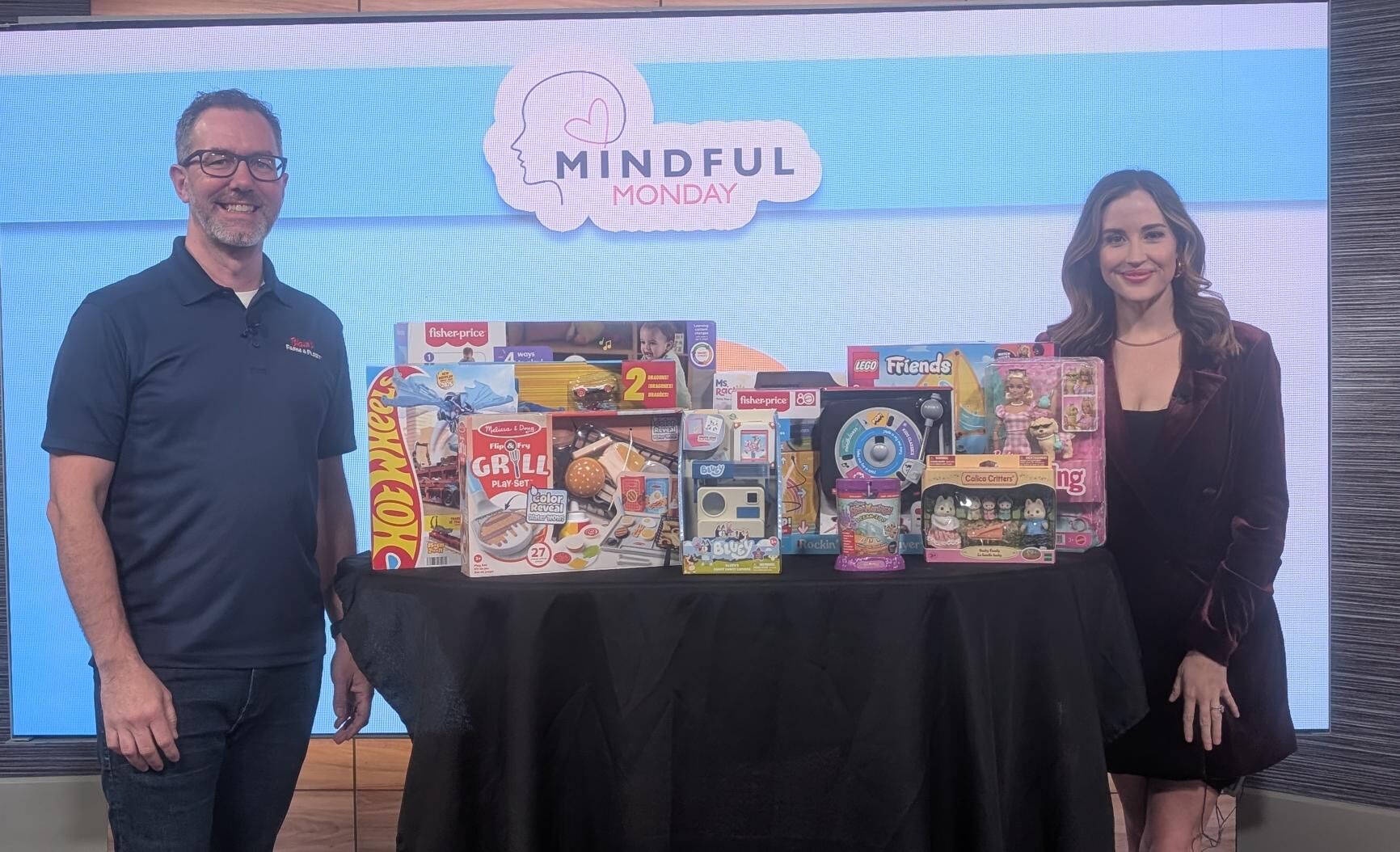 Mindful Monday: Blain's Farm and Fleet transforms stores into holiday Toyland destinations ...