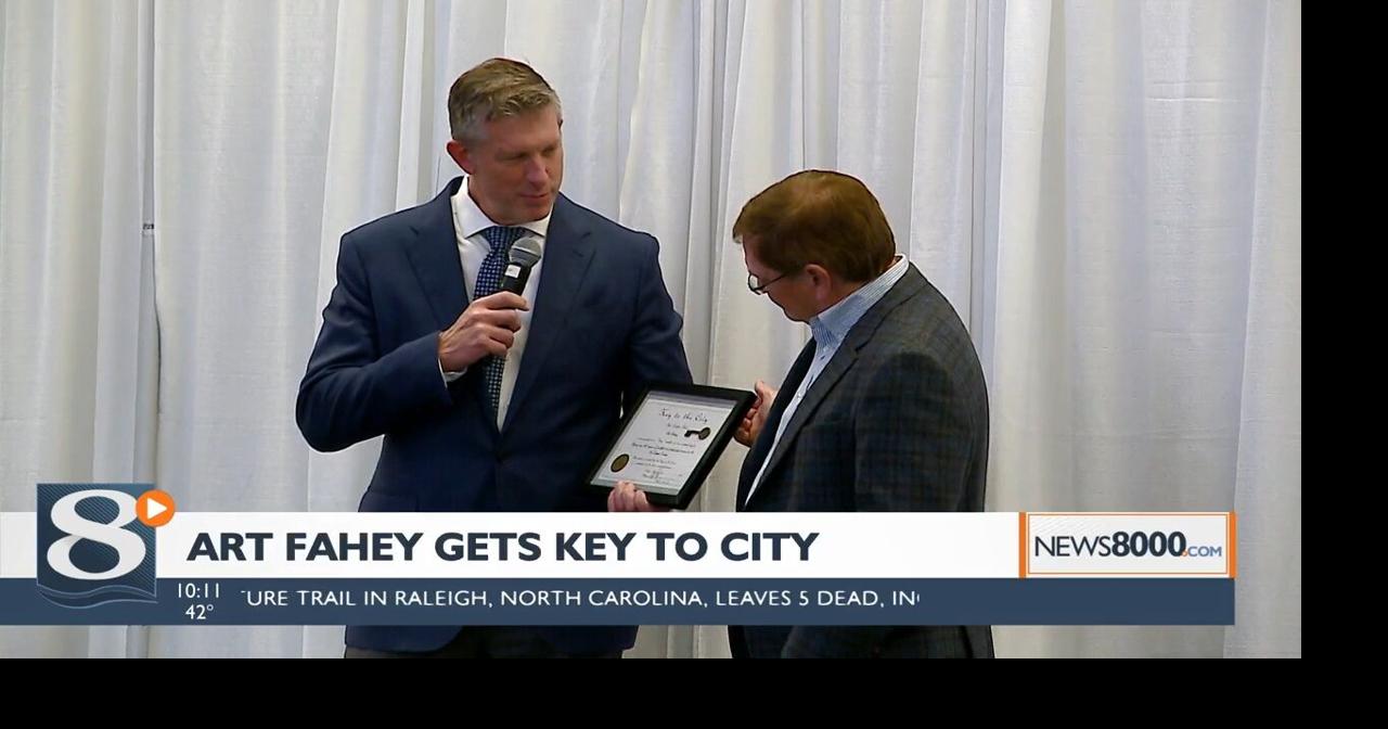 Art Fahey retires after 30 years working for the La Crosse Center ...