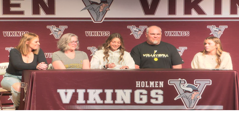 17 Vikings sign Letter of Intent at Holmen High school | Holmen Vikings ...
