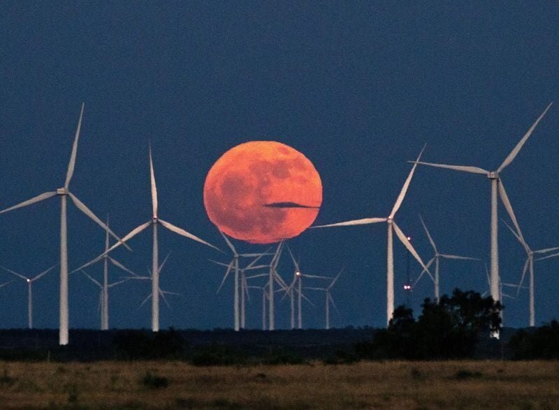 June full moon, first of summer 2026, peaks Monday | National & World ...