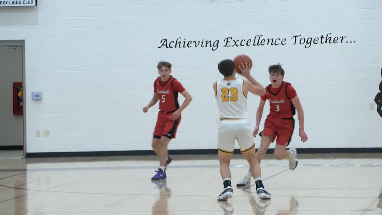 Royall notches key victory over Bangor | Royall Panthers | news8000.com