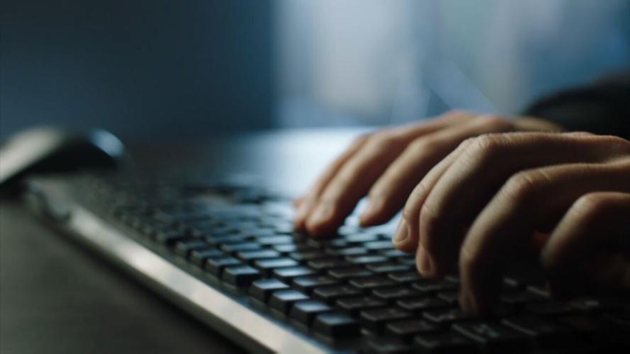 Gundersen Health System give tips to disconnect from devices on ...