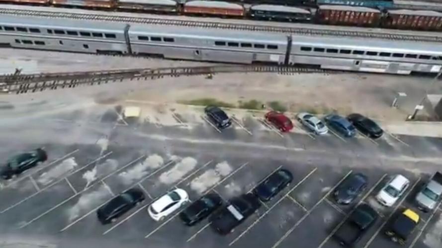 Amtrak: 400 passengers stopped on rails for more than 12 hours due to ...