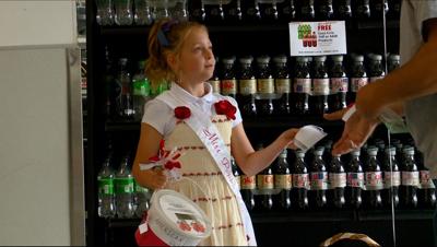 American Legion distributes poppies at Onalaska Festival Foods to honor ...