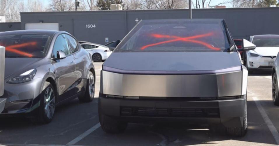 'NAZI CARS': Tesla dealership and Cybertrucks vandalized in Colorado ...