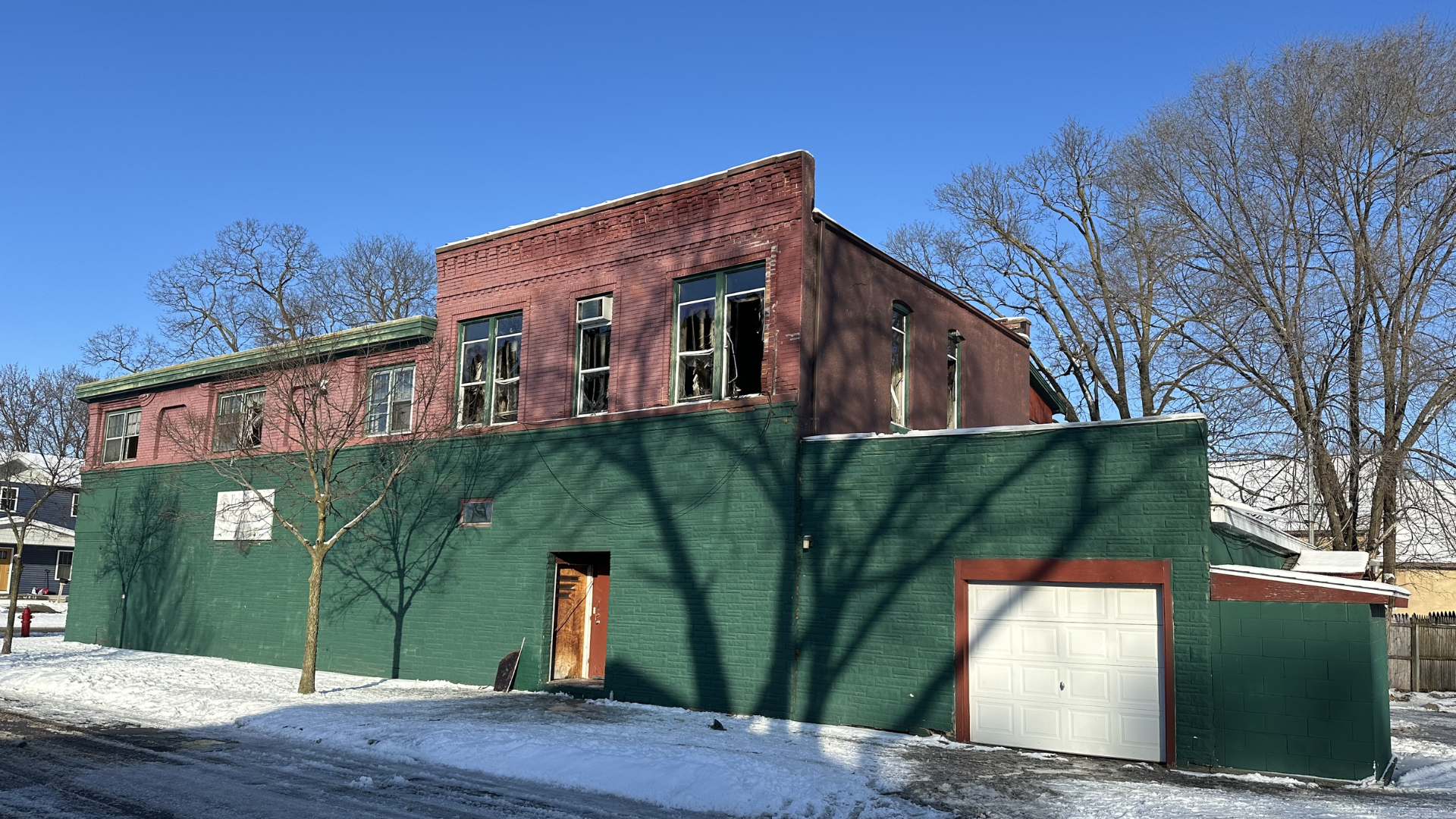 No injuries reported in multi-use building fire | La Crosse | news8000.com