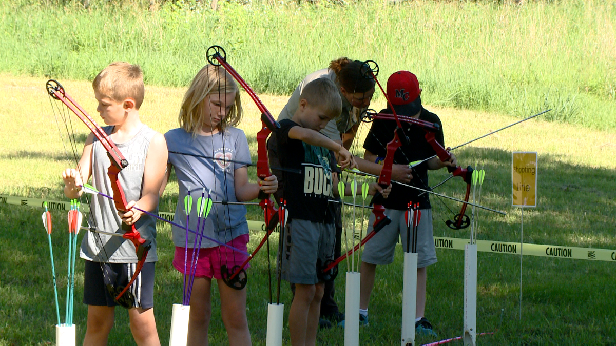 Trempealeau National Wildlife Refuge hosts archery class | Local News ...