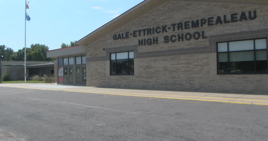 G-E-T High School implements phone-free policy with classroom caddies ...