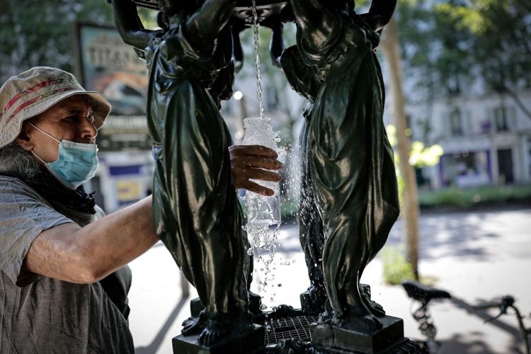 ‘Mind-bogglingly crazy’: Europe’s deadly, early heatwave is smashing ...