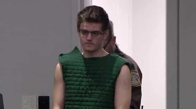 Prosecutors charge Waukesha teen in deaths of his mom, stepfather ...