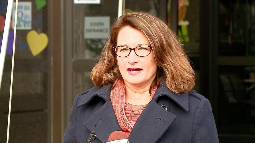 Vicki Markussen submits nomination papers in race to become La Crosse’s ...
