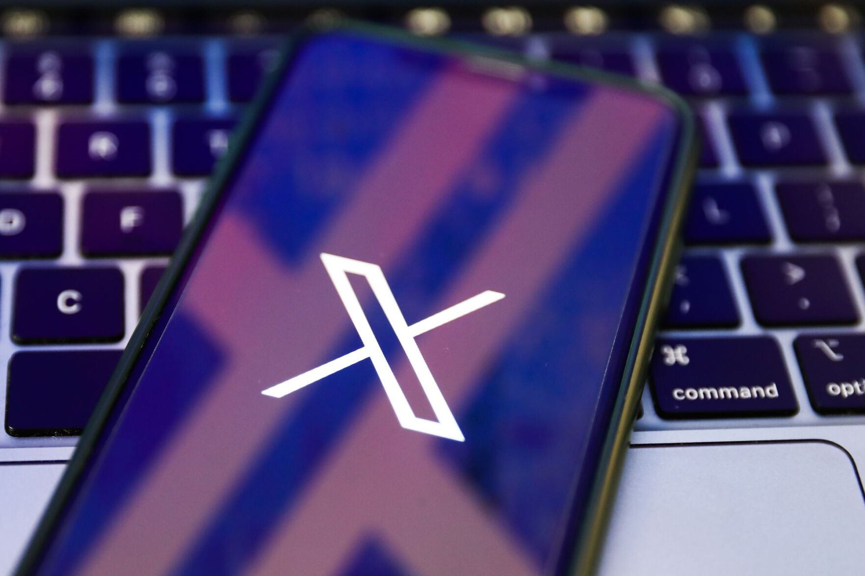 X down for thousands of users on Tuesday, Nov. 18th | Technology ...