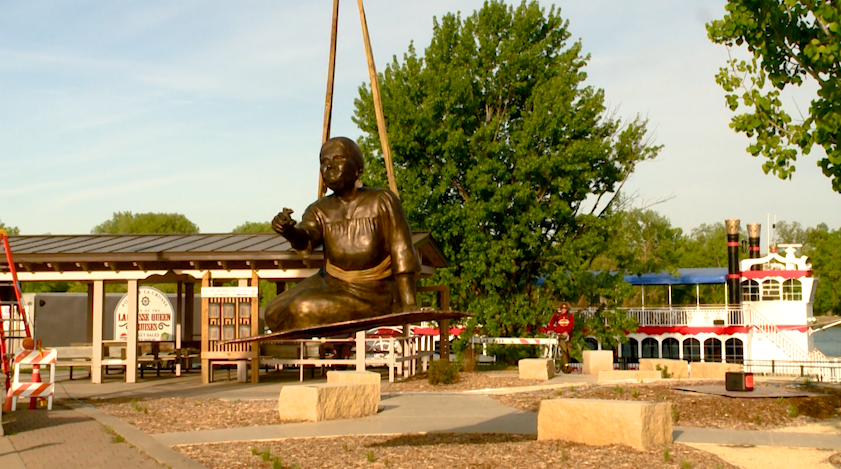 Riverside International Friendship Garden installs Betsy Thunder ...