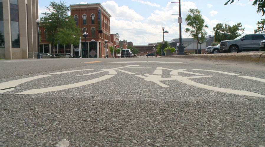 La Crosse committee discusses new DOT bike lane proposal | Local News ...