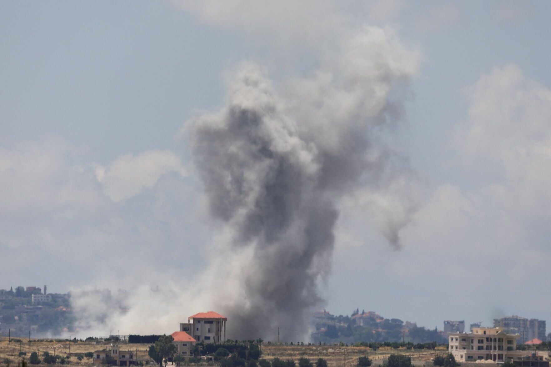 What to know as Israeli forces' historic push inside Lebanon ...