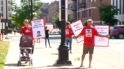 People rally outside La Crosse Co. courthouse for second time demanding ...