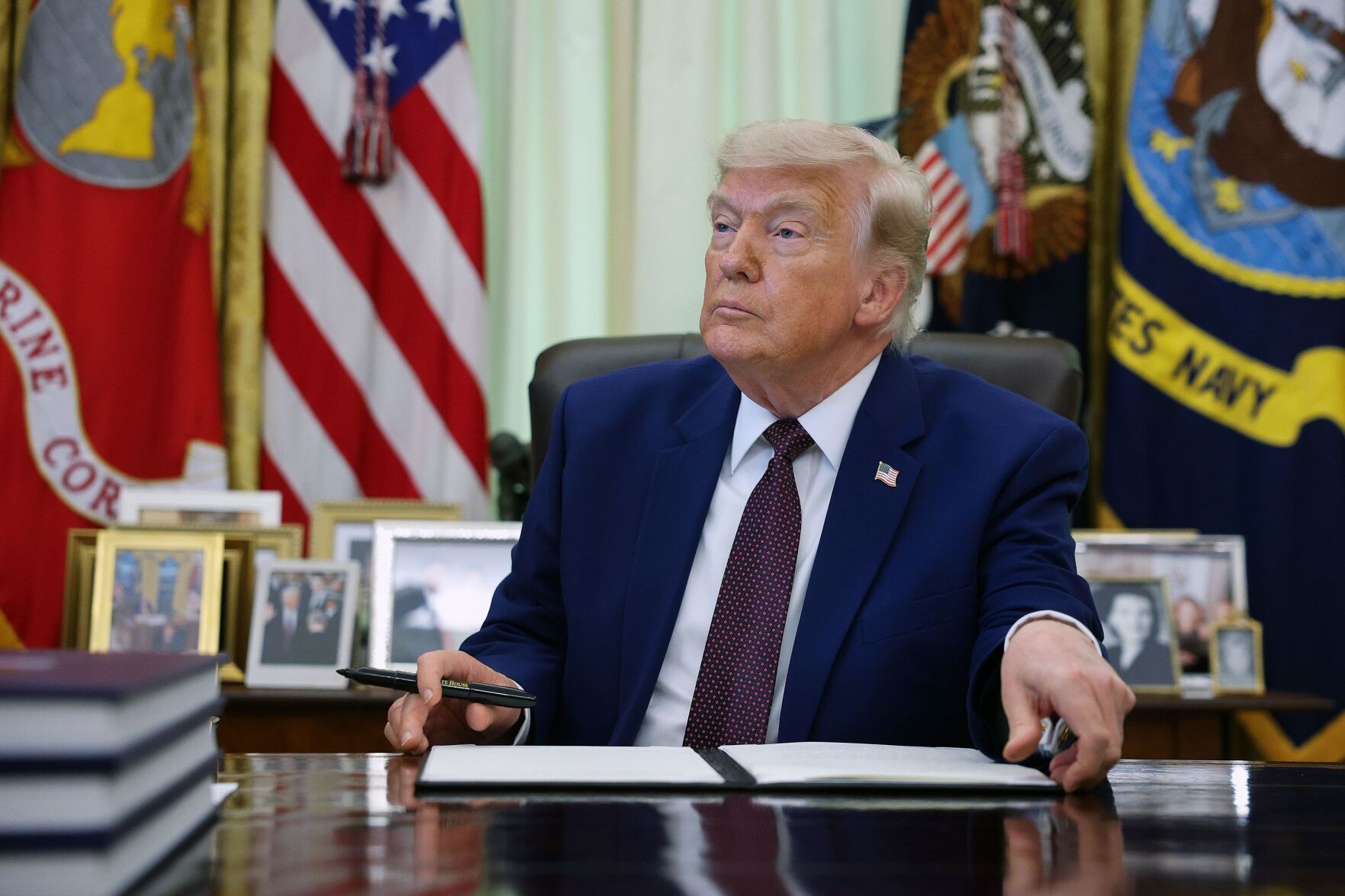 Trump makes it easier to fire 8,000 federal workers | National Politics ...