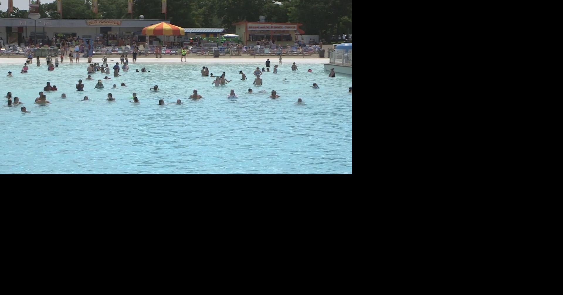 Wisconsin Dells water park attendance up, businesses thank summer of ...