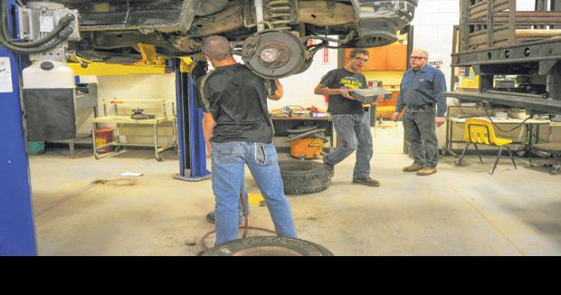 High school auto program arms students with skills to work