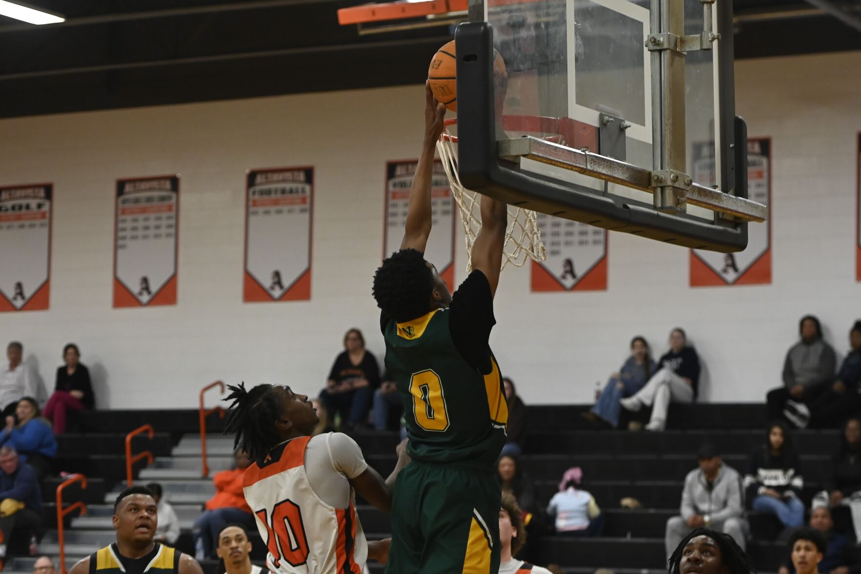 Nelson County uses big run to power past Altavista