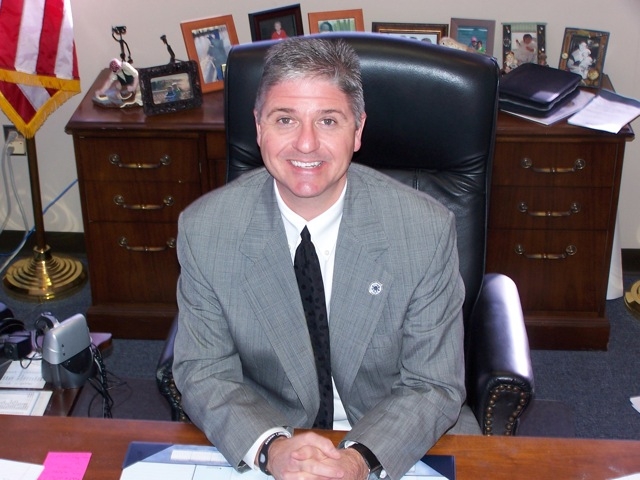 Commissioners choose Rockingham County's new manager