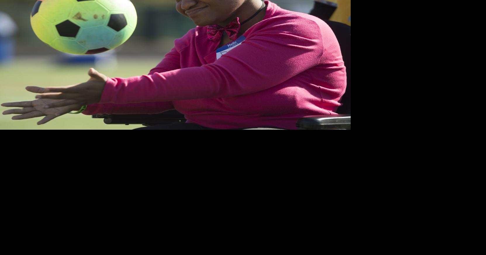 Photos: Big Feet Meet