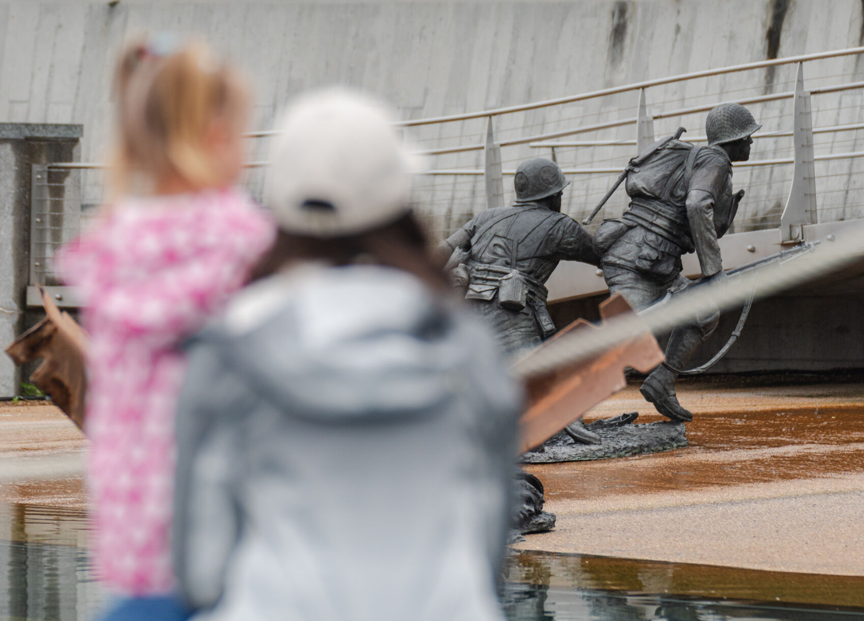 PHOTOS: Memorial Day ceremony honors the fallen