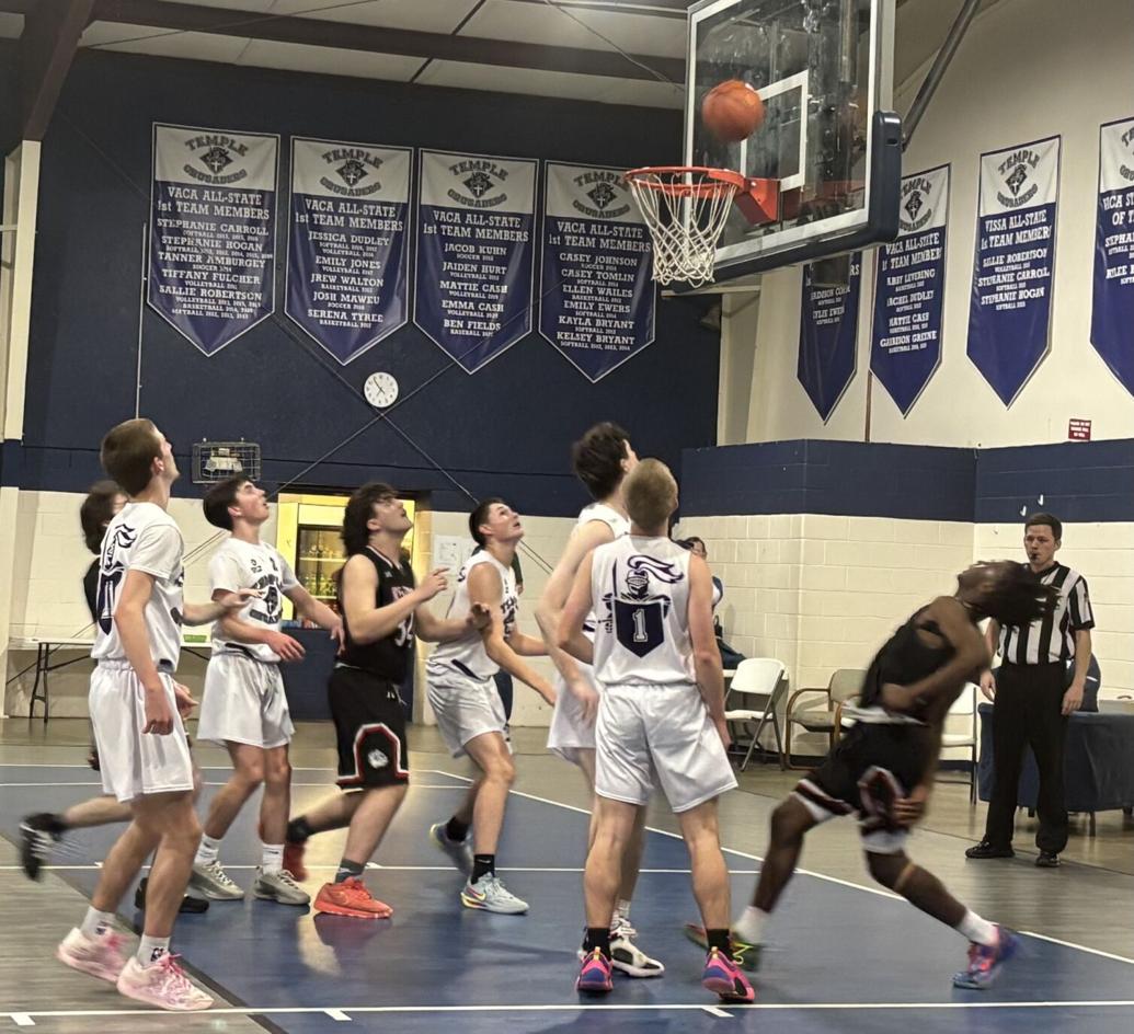 Crusaders battle in six-point loss to Bulldogs