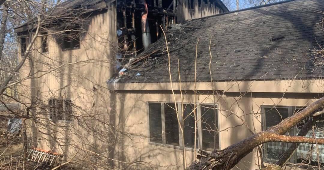 No injuries reported as eight people evacuate Nelson house fire