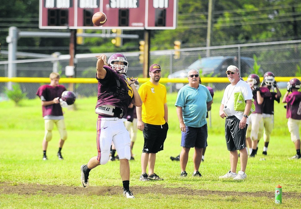 BeCraft continues to master his trade as Bees' QB