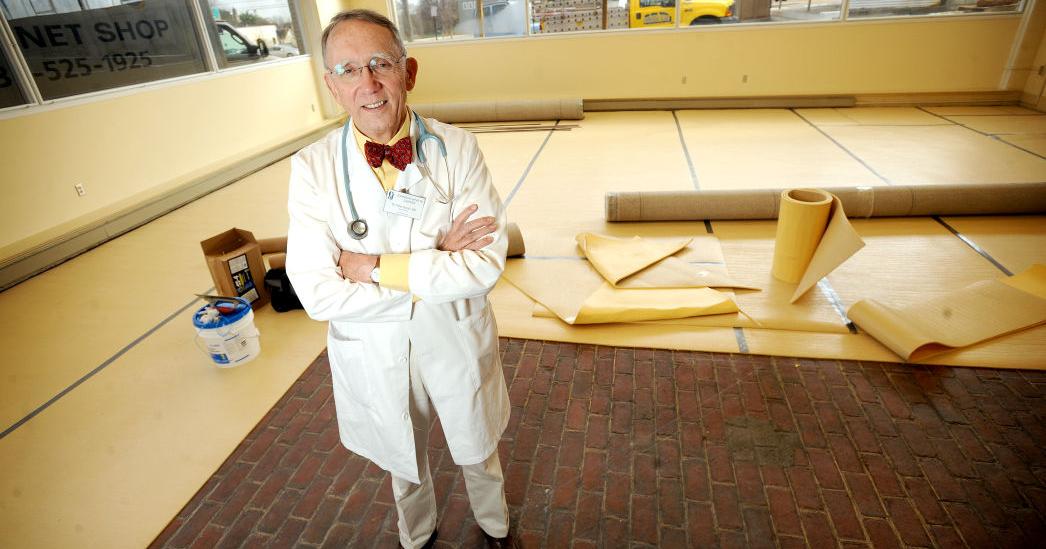 Lynchburg doctor, historian, philanthropist Peter Houck dies at 76