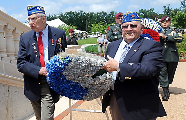 D-Day veteran Bob Slaughter dies