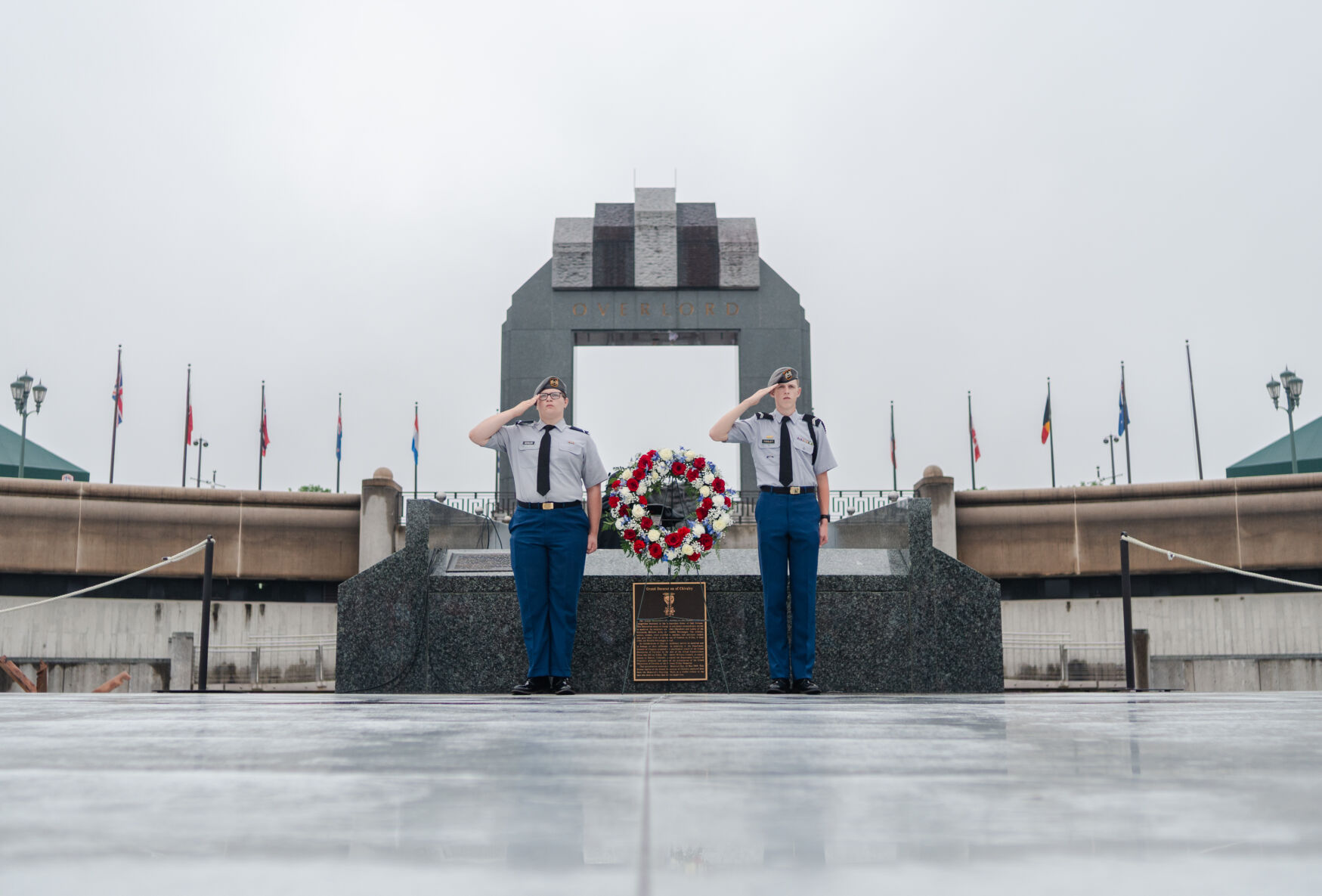 PHOTOS: Memorial Day ceremony honors the fallen