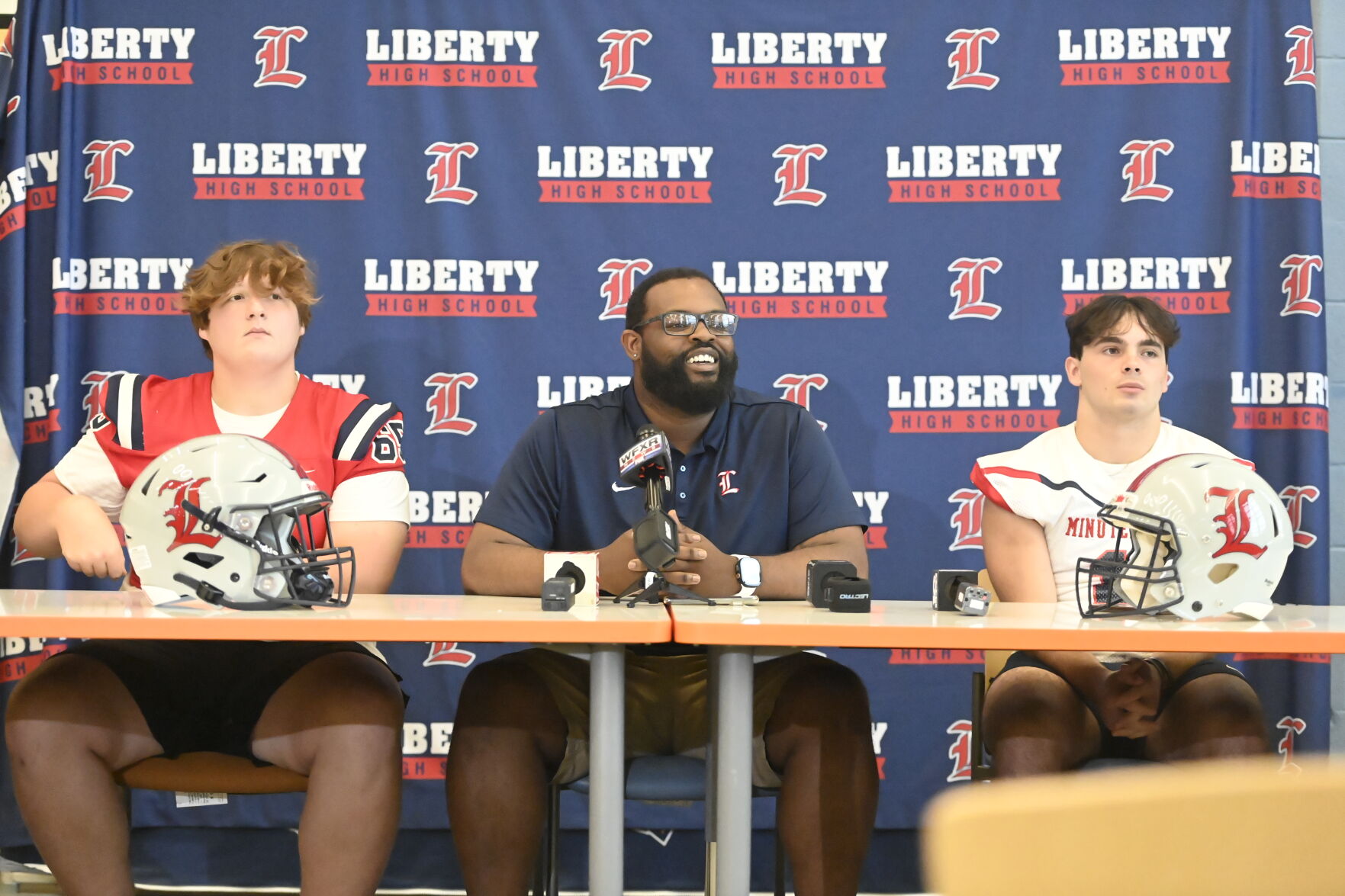 Liberty High football coach Daryl Robertson resigns