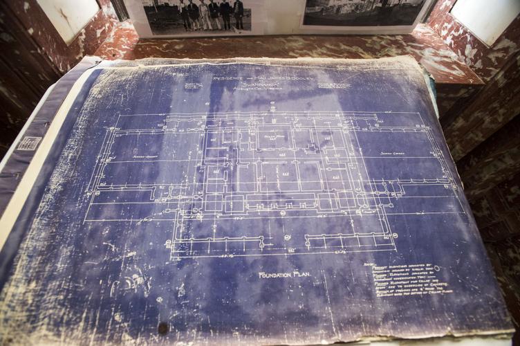 Swannanoa Palace offers tour groups a 'piece of Italy' in Afton